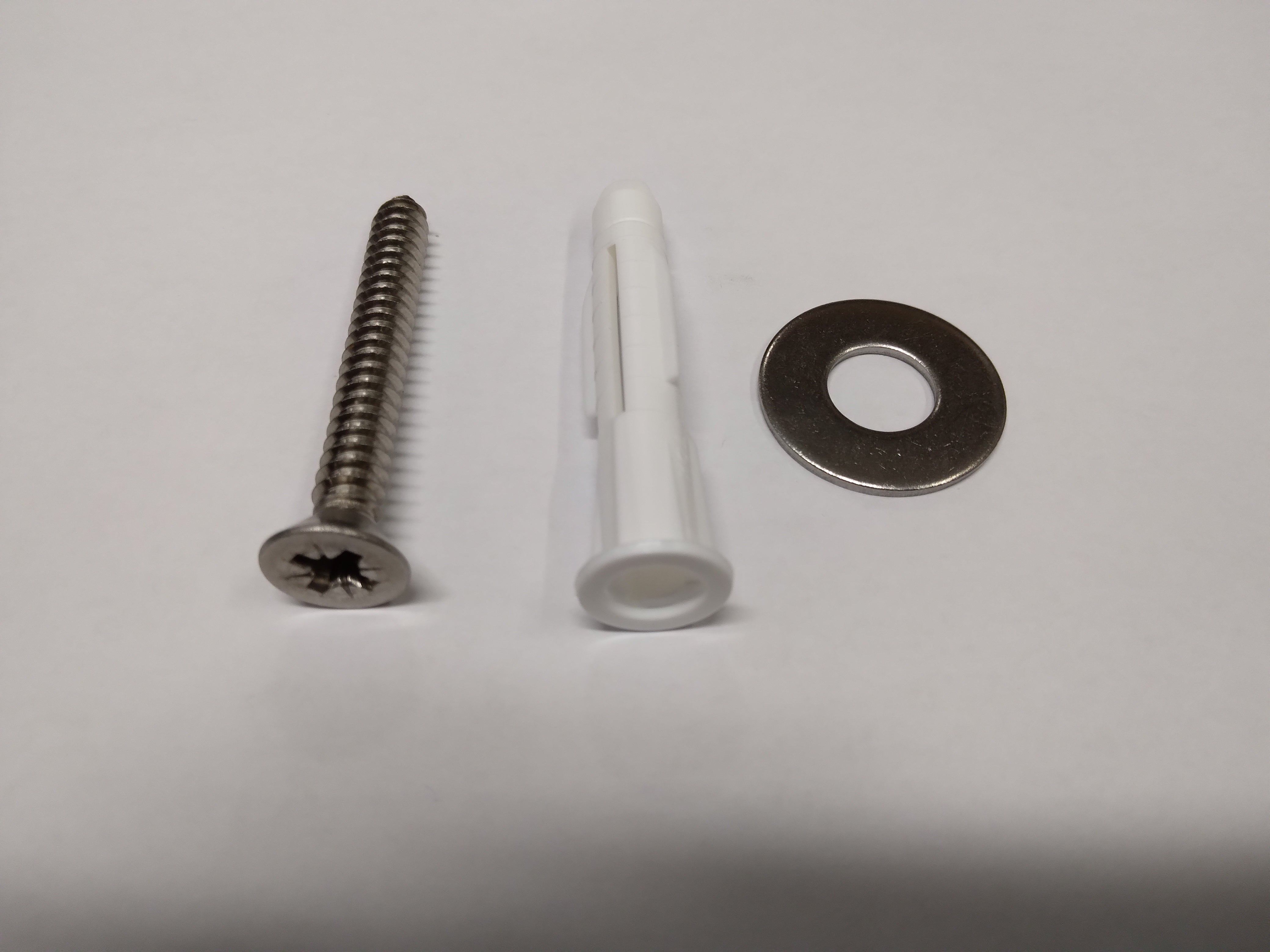 Screw / Plug / Washer – homeland-ie